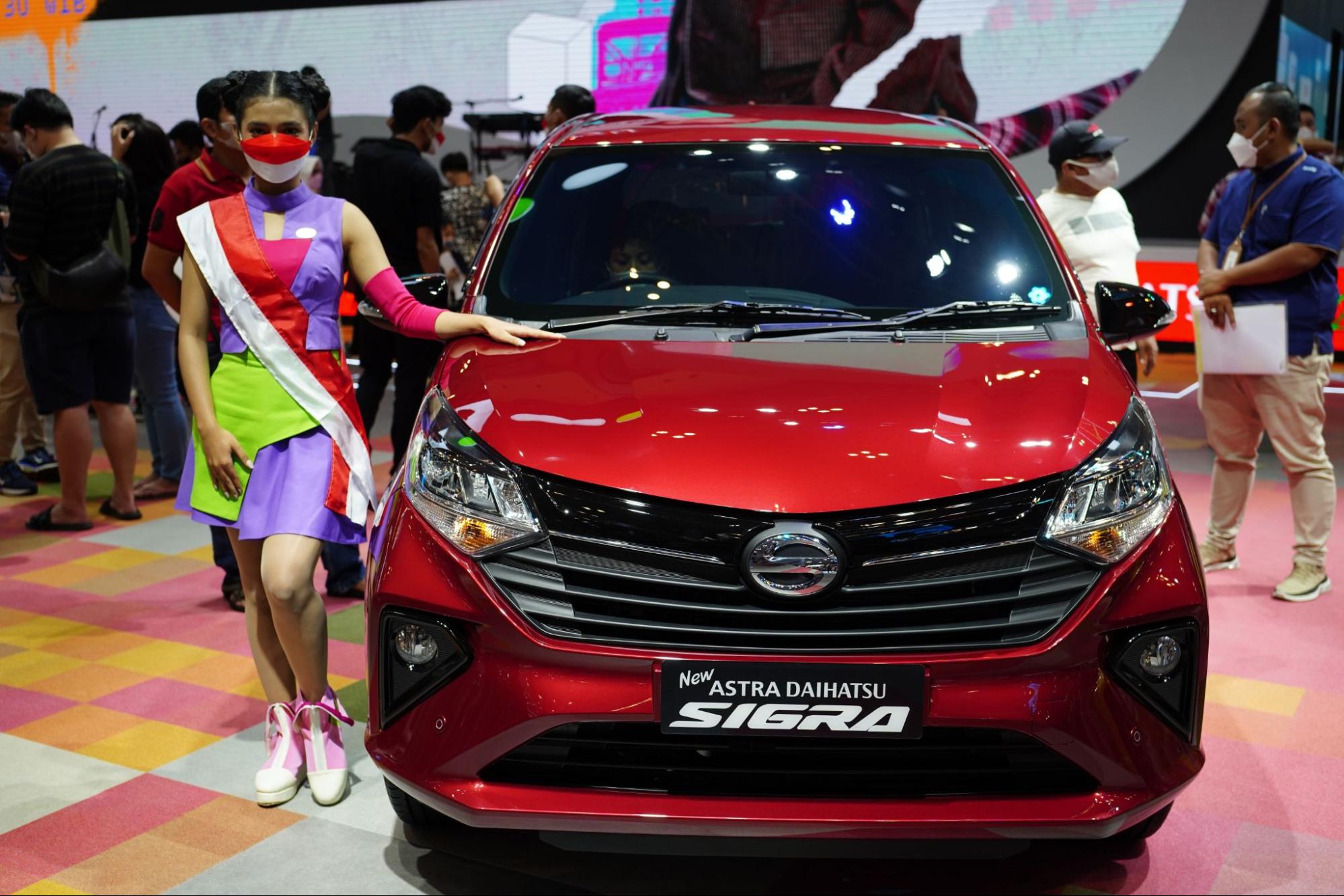 Ragam Pilihan Warna mobil Sigra, Ada Apa Saja?