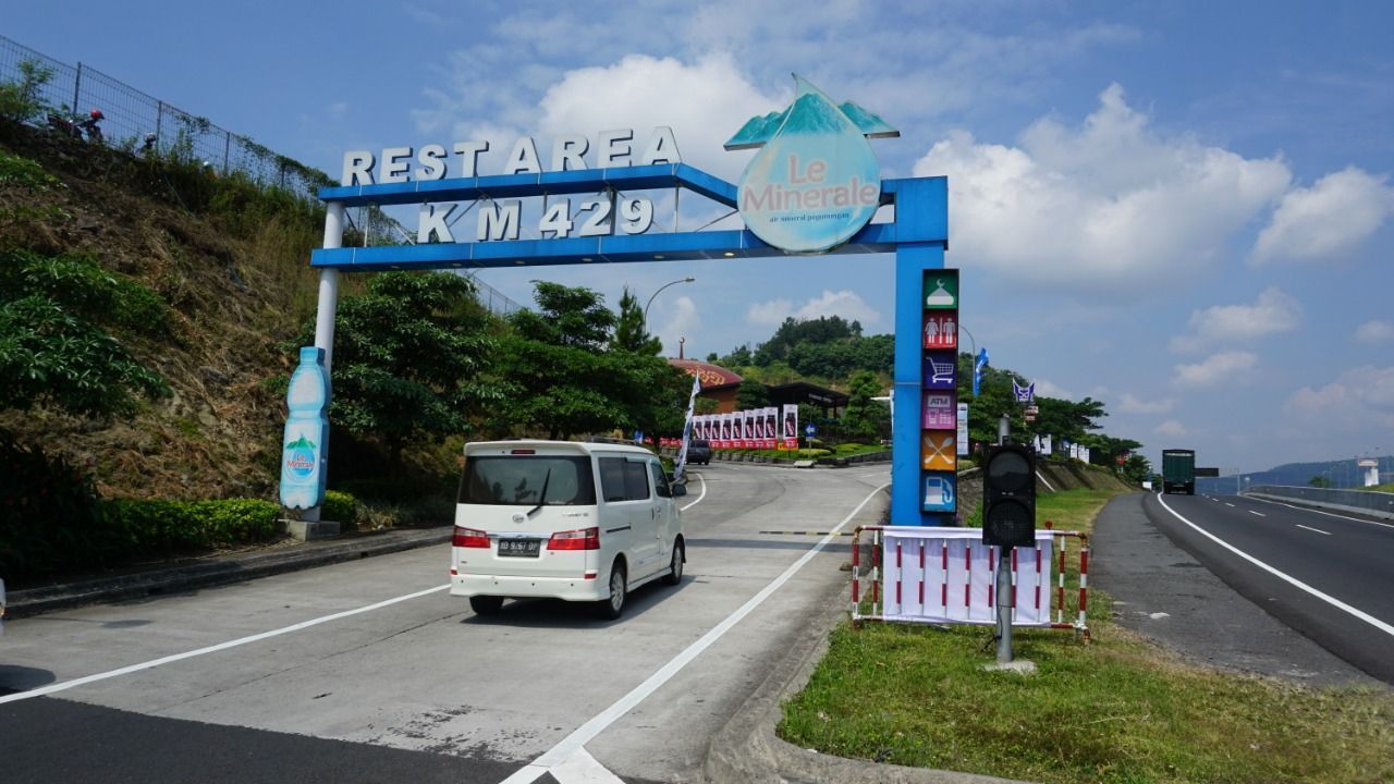 Ini Lokasi dan Fasilitas Rest Area Semarang yang Memanjakan Pengendara